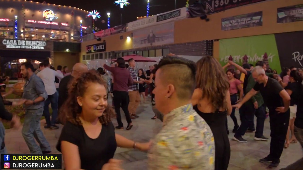 Salsa Night Out~STC GardenWalk, Anaheim CA~NOV.2019 #3 - YouTube