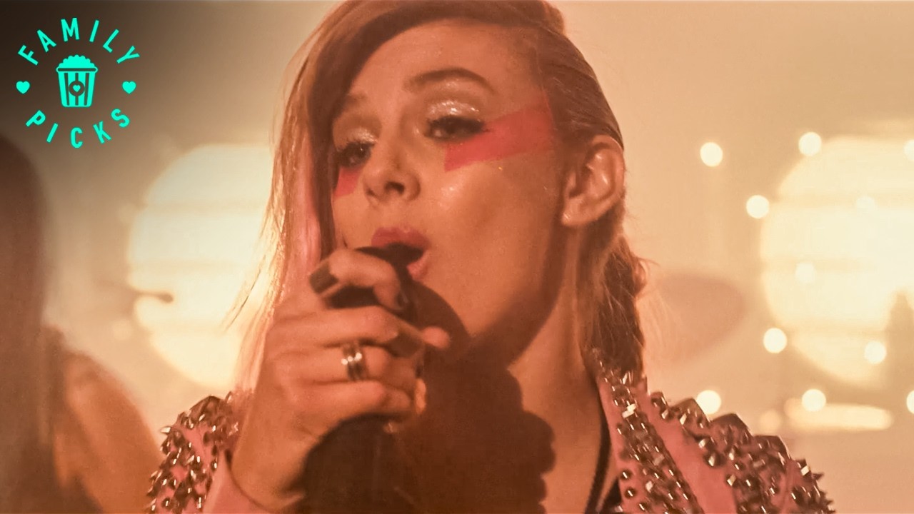 Jem’s First Show in the Dark | Jem and the Holograms - YouTube