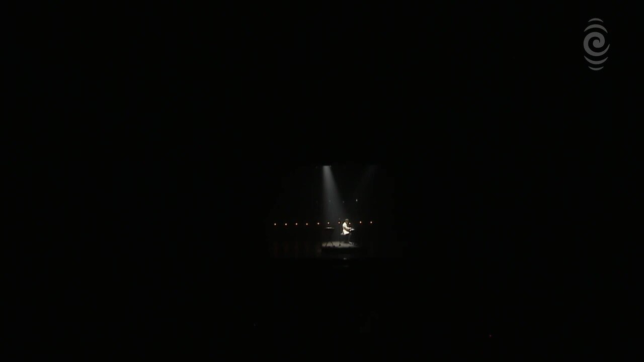 'Submarine Bells' Performed by Anthonie Tonnon (In Memoriam) - YouTube