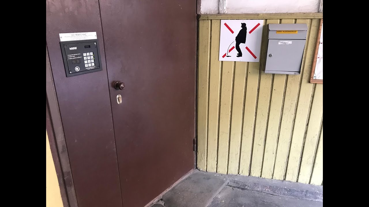 Smird kā viduslaikos: rīdzinieki sāk cīņu ar čurātājiem - YouTube