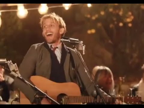 Jersey Girl performed by Gregg Strouse - YouTube