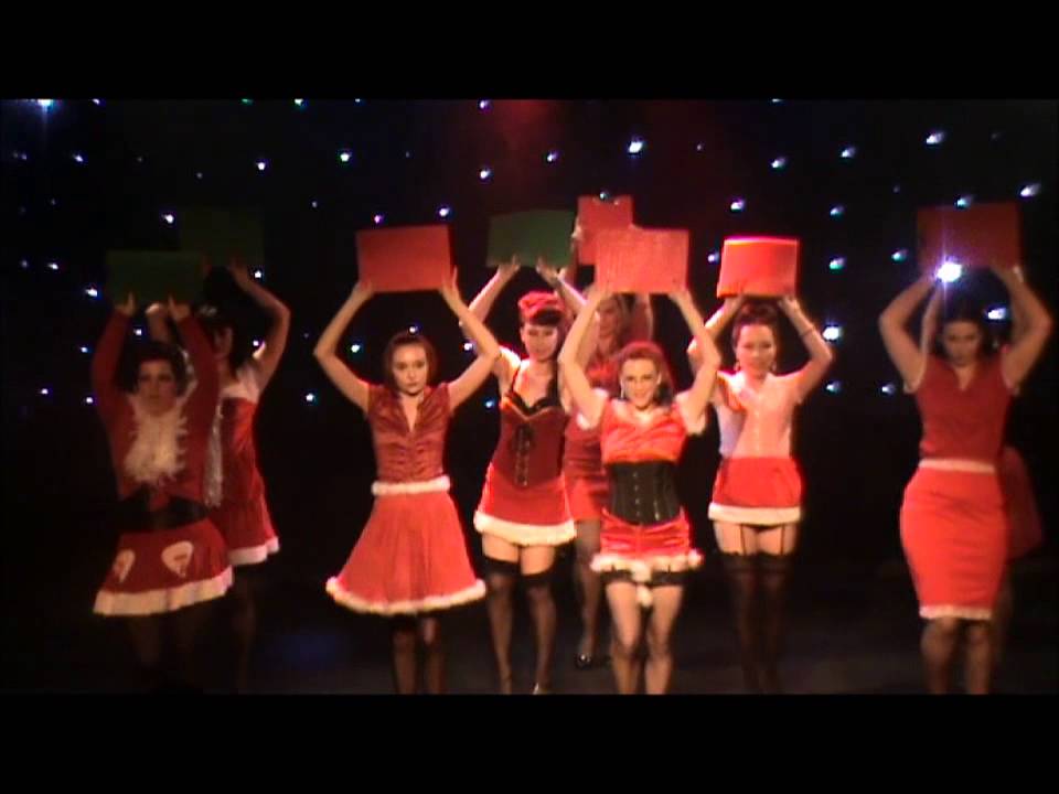 Neo Burlesque Students, Vixens Group perform Discipline - Bombshell ...