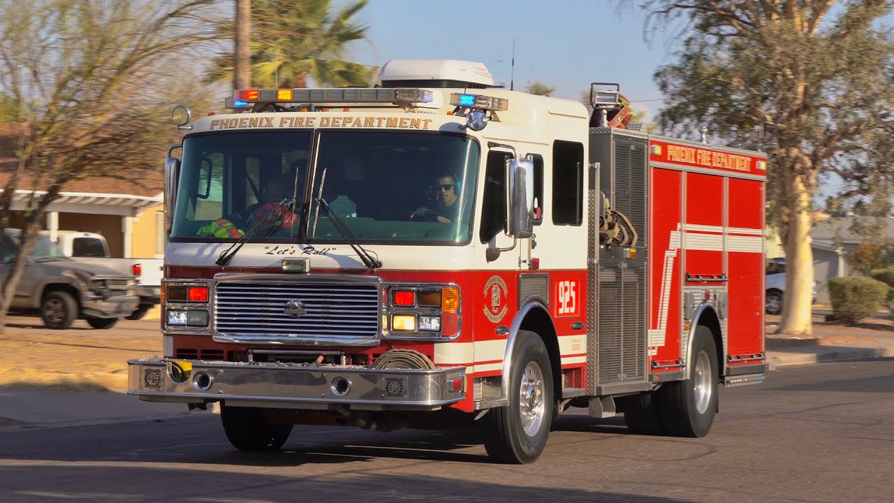 Phoenix Fire Dept. (Reserve) Engine 925 responding - YouTube