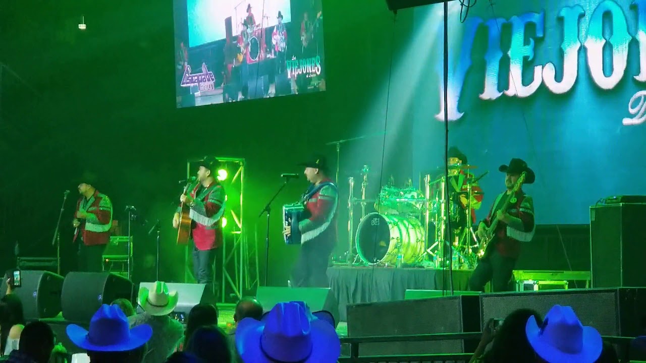 El Toro Josco - (Huapango) - Los Viejones de Linares - Escapade Houston ...