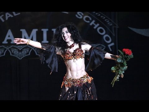 Hot & Sexy Belly Dance - Amira Abdi beduin love 2017