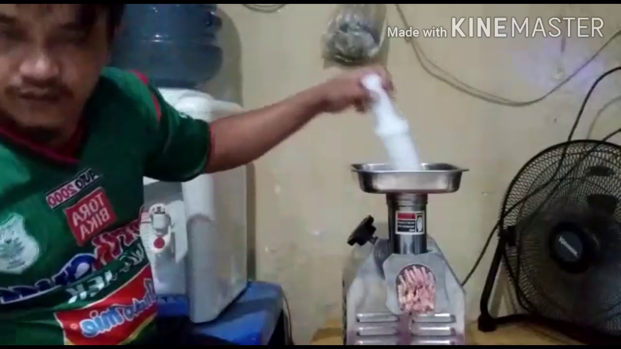 🔴 Meracik makanan untuk Anjing. - YouTube