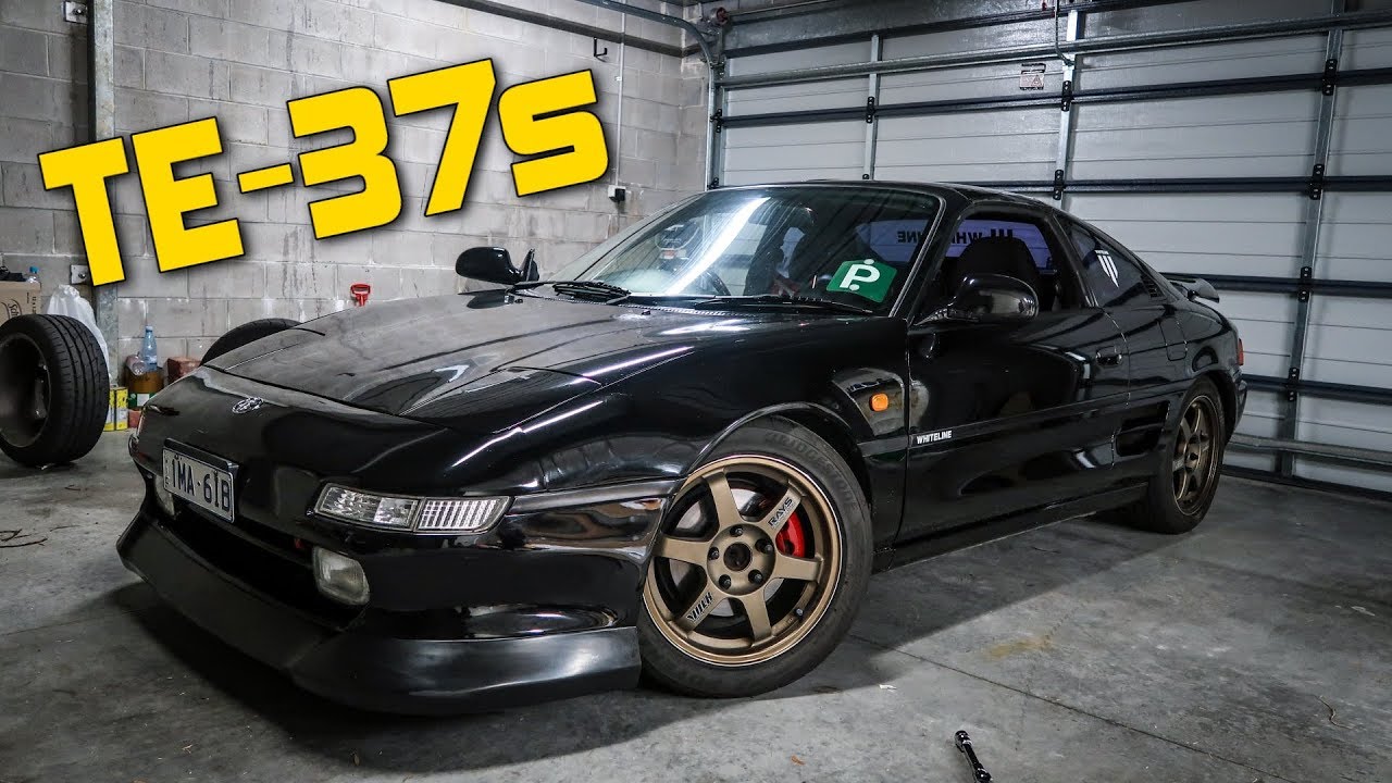 MR2 Get's TE37s? + Cops Pull Us Over ... - YouTube