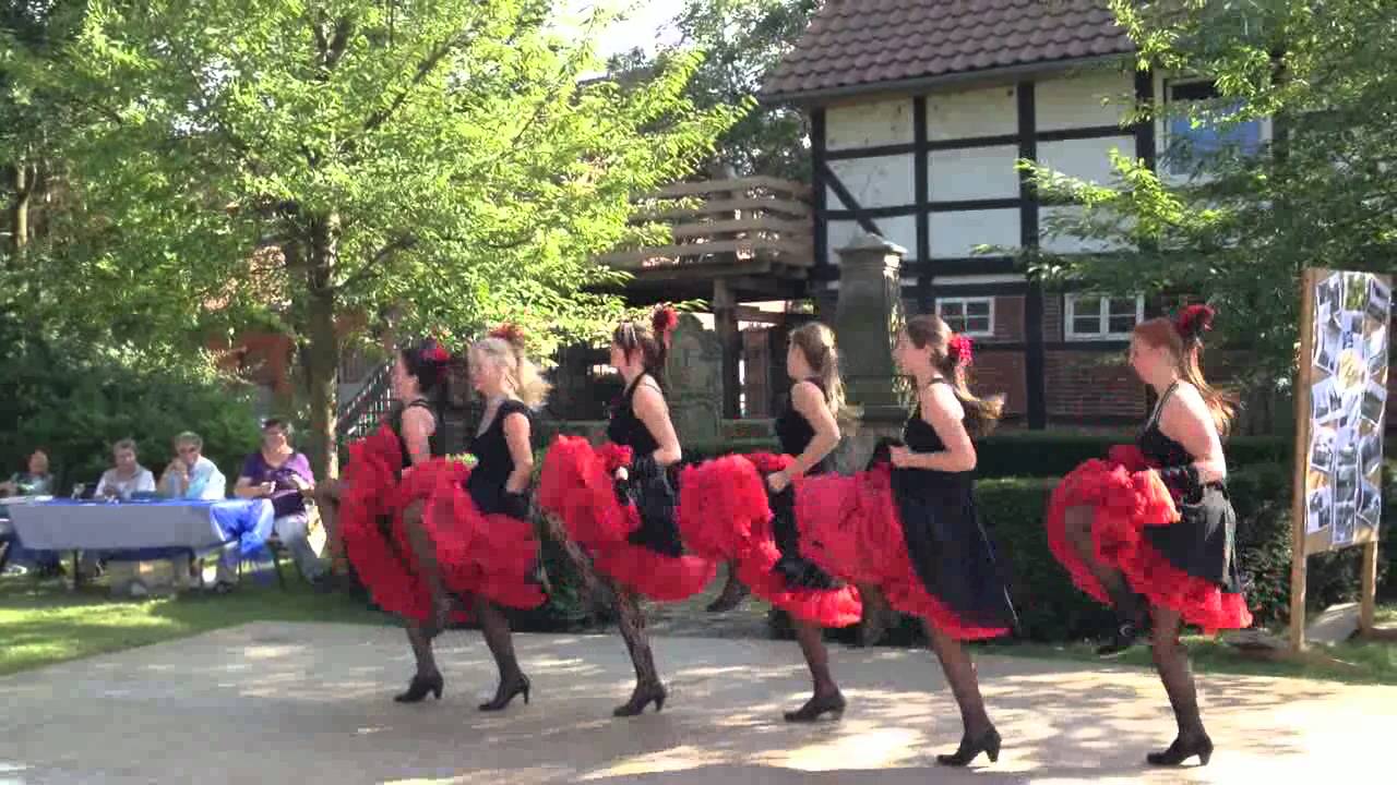Square Dance-Formation „rote Petticoats & Co" aus Krainhagen - YouTube