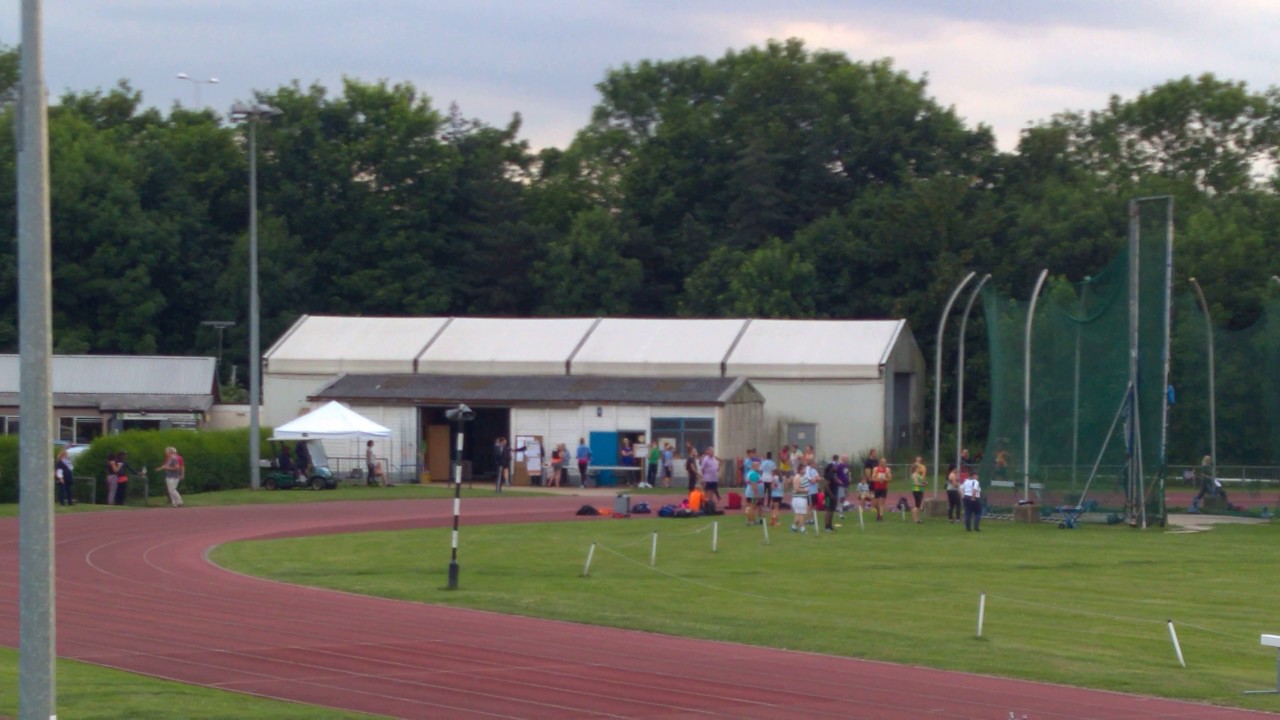 Woodford Green 400m, graded open 13th June 2017 - YouTube