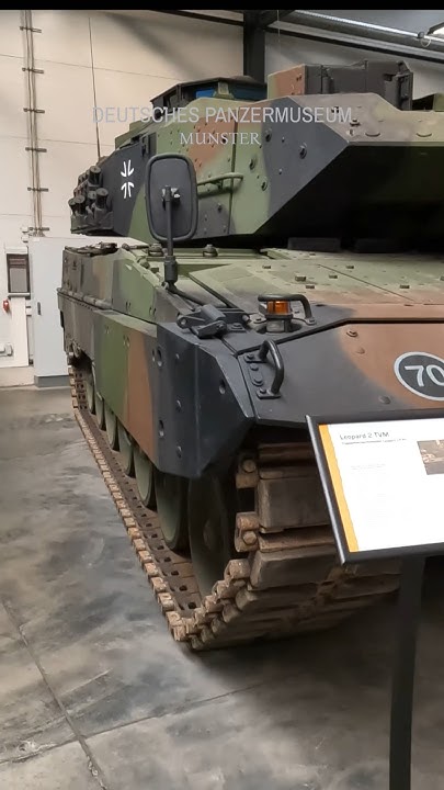 DEUTSCHES PANZERMUSEUM MUNSTER | Kampfpanzer Leopard 2 A6M - A4 - TVM #jonesbm #military - YouTube