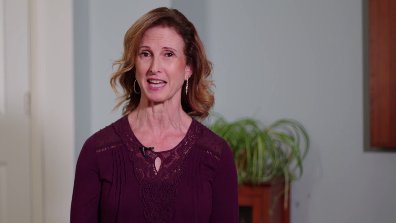 Meet Dr. Lisa Lilienfield - YouTube