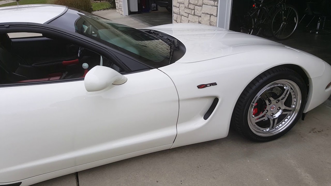 My 2001 Speedway White 'Z06' - YouTube
