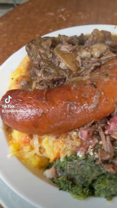 Stamppot! Traditional Dutch winter fare 🥩 ️ - YouTube