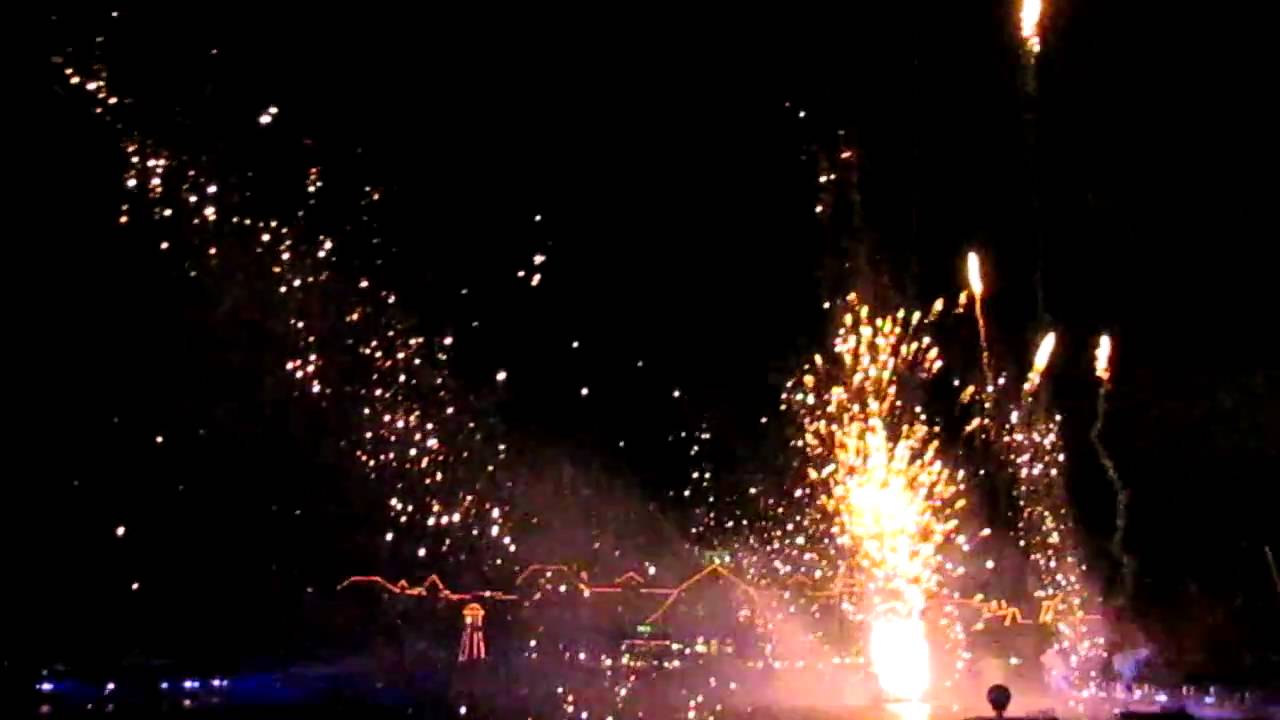 Mickey magical fireworks (partie 4) - YouTube