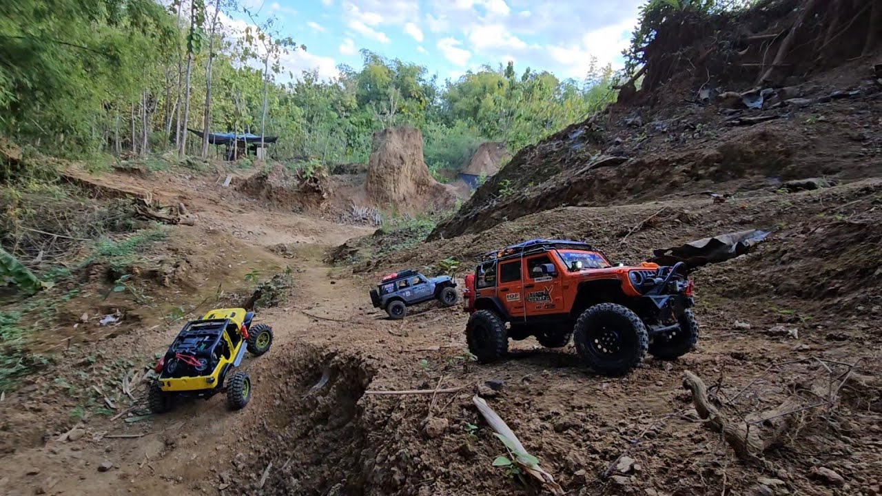 Realistic climbing a steep hill || RC Adventure MN128 MN78 - YouTube