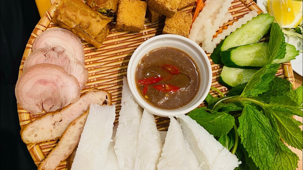 Vietnam National Food Bincha Baiden much like - YouTube
