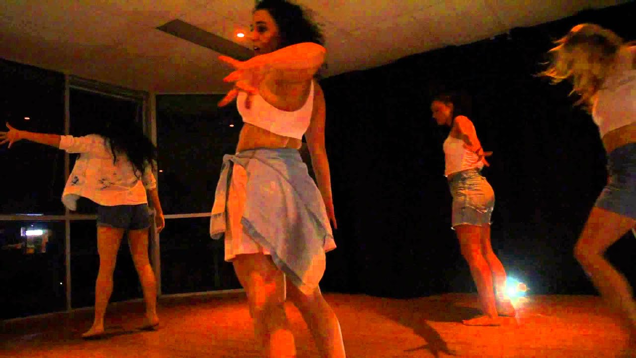 Let Me Hold You - Choreography by Vanessa Friscia VHUB DANCE - YouTube