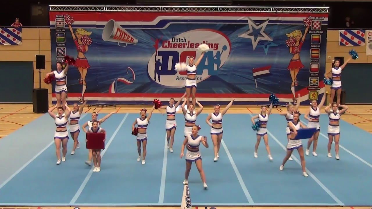 FRISIAN CHEER STARS SENIOR ALL-GIRL LEVEL 5 - YouTube