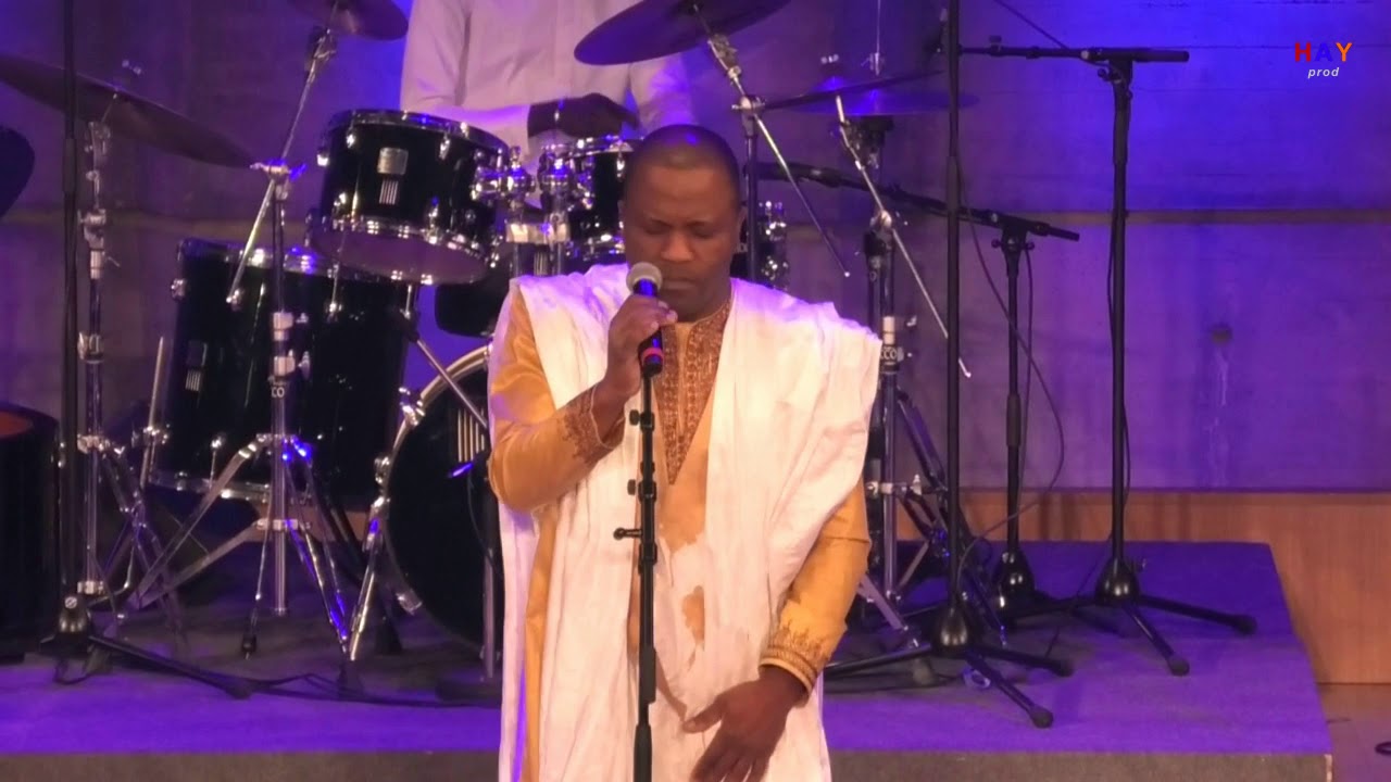 Heydi's Band - Mourir d'aimer / Charles Aznavour - UNESCO 2019 - YouTube