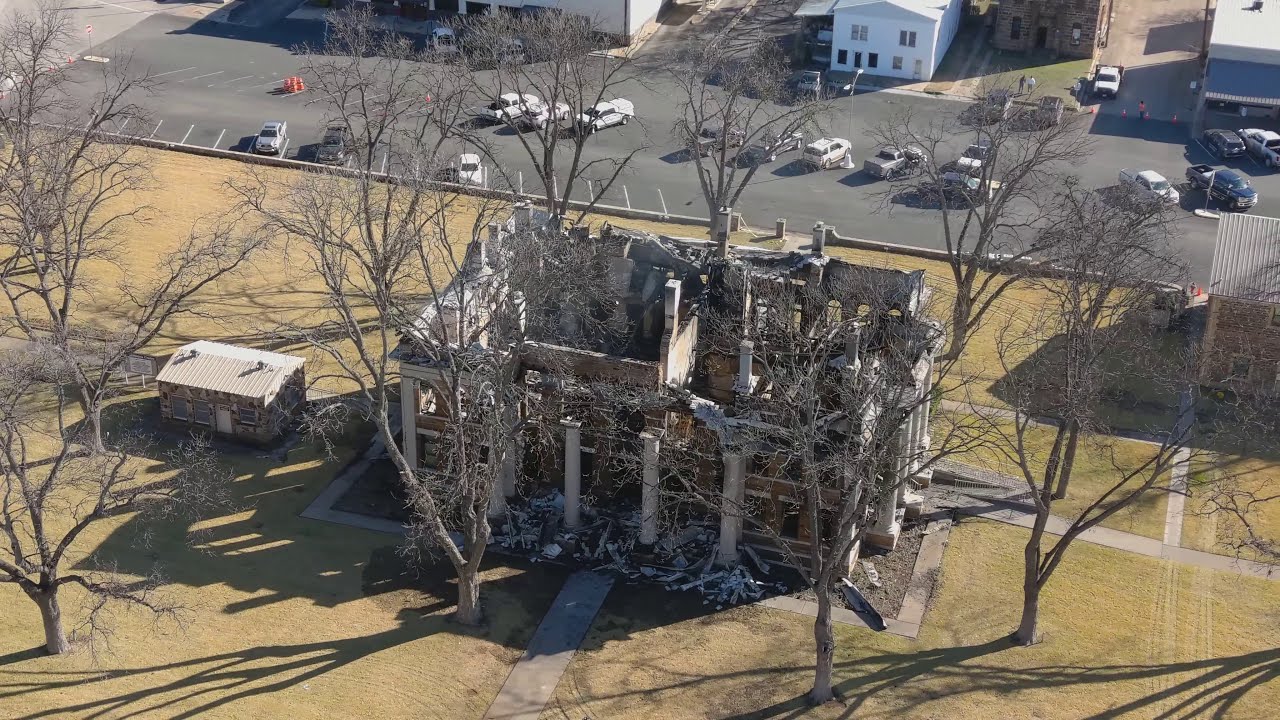 Mason County Courthouse Fire Aftermath. Video#2 - YouTube