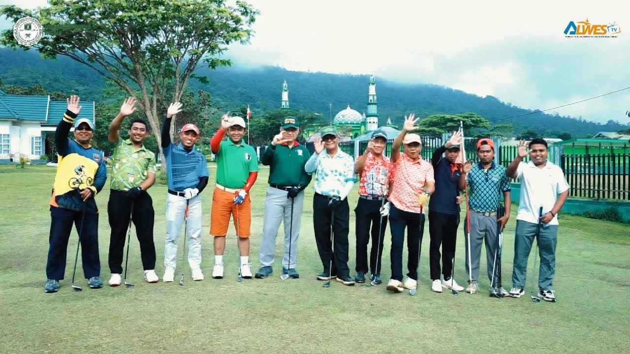 SUASANA BERMAIN GOLF BERSAMA PEMBINA PESANTREN AL-BUKHARI WESALO BAPAK ...