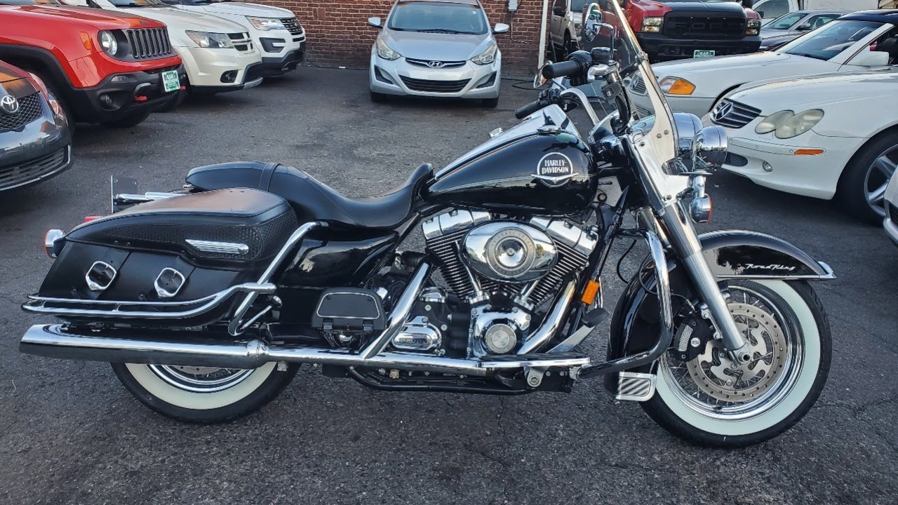 2008 HARLEY DAVIDSON CLASSIC FLHRCI- ONLY 3K MILES- 100% STOCK- RUNS ...