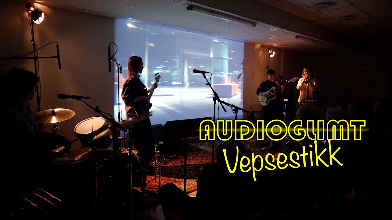 Audioglimt: Vepsestikk - Radiant Cities 1 - YouTube