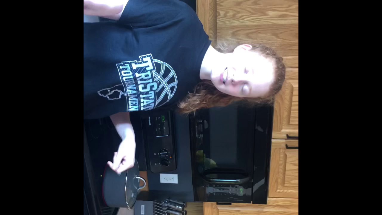 Aine The Try Hard Cooking With Friends! - YouTube