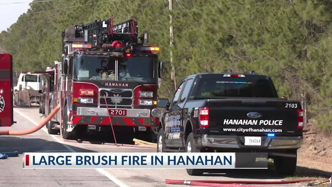Large Saturday brush fire in Hanahan - YouTube