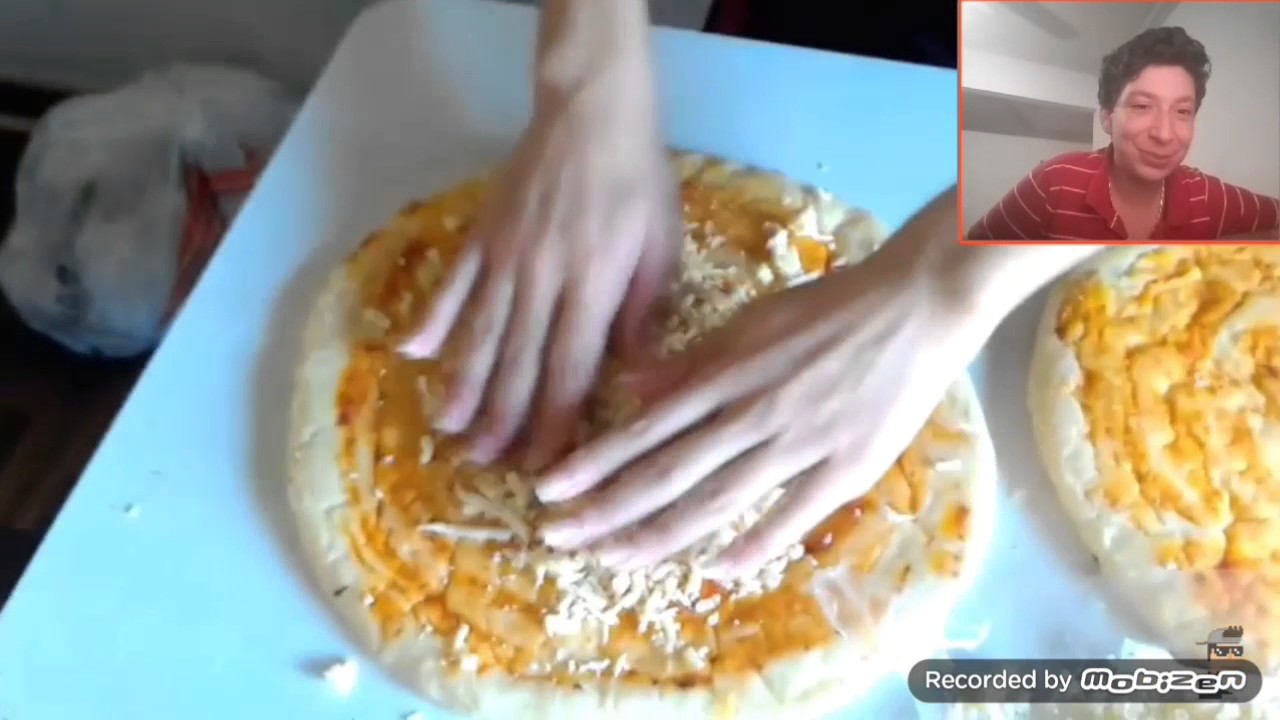 React:Pizza Ben 10 - YouTube