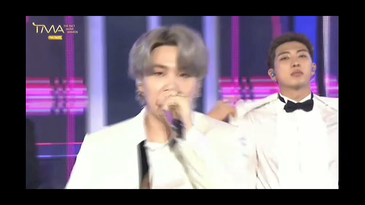 Presentación BTS en La Premiación TMA Completo/ BUTTER/Boy With LUV y ...