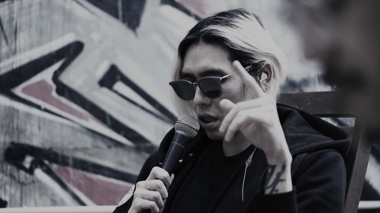 Jan Curious & tombeats. - IAm (Rooftop Live Version) - YouTube