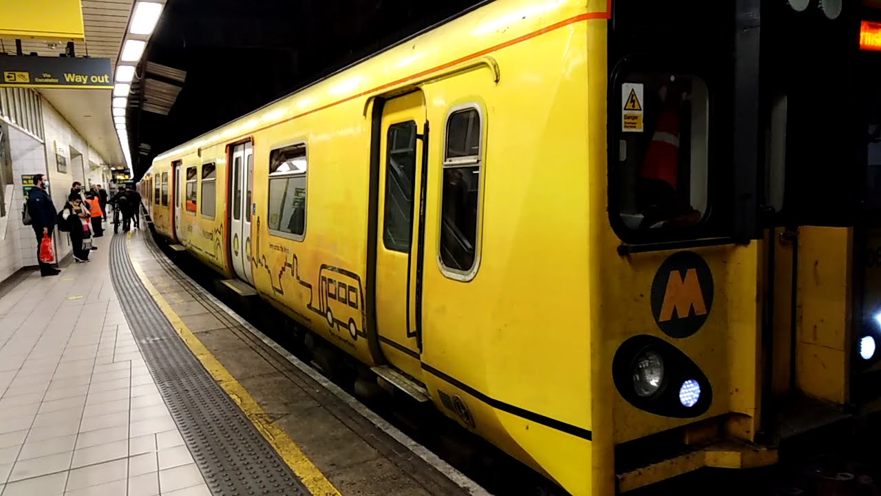 Class 507/508 farewell - YouTube