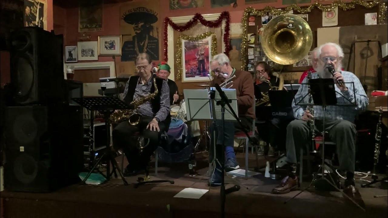 Roaring Twenties Orchestra at Louis Armstrong - YouTube