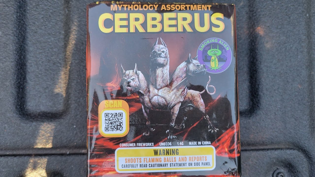 Cerberus 200g cake by Smokin Alien fireworks 👍🏻 - YouTube