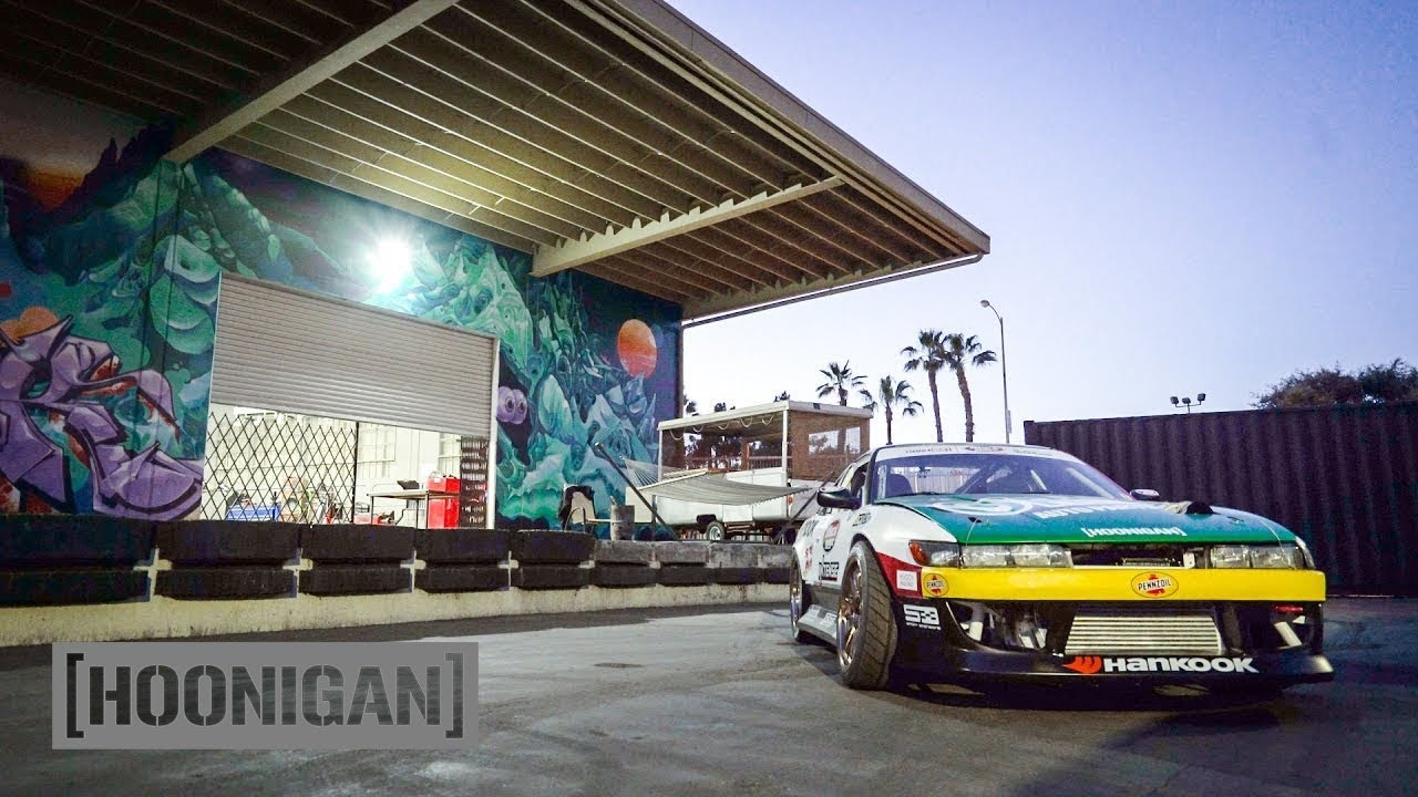 [HOONIGAN] DT 014: Pat Goodin Bakes Us $5 Donuts - YouTube