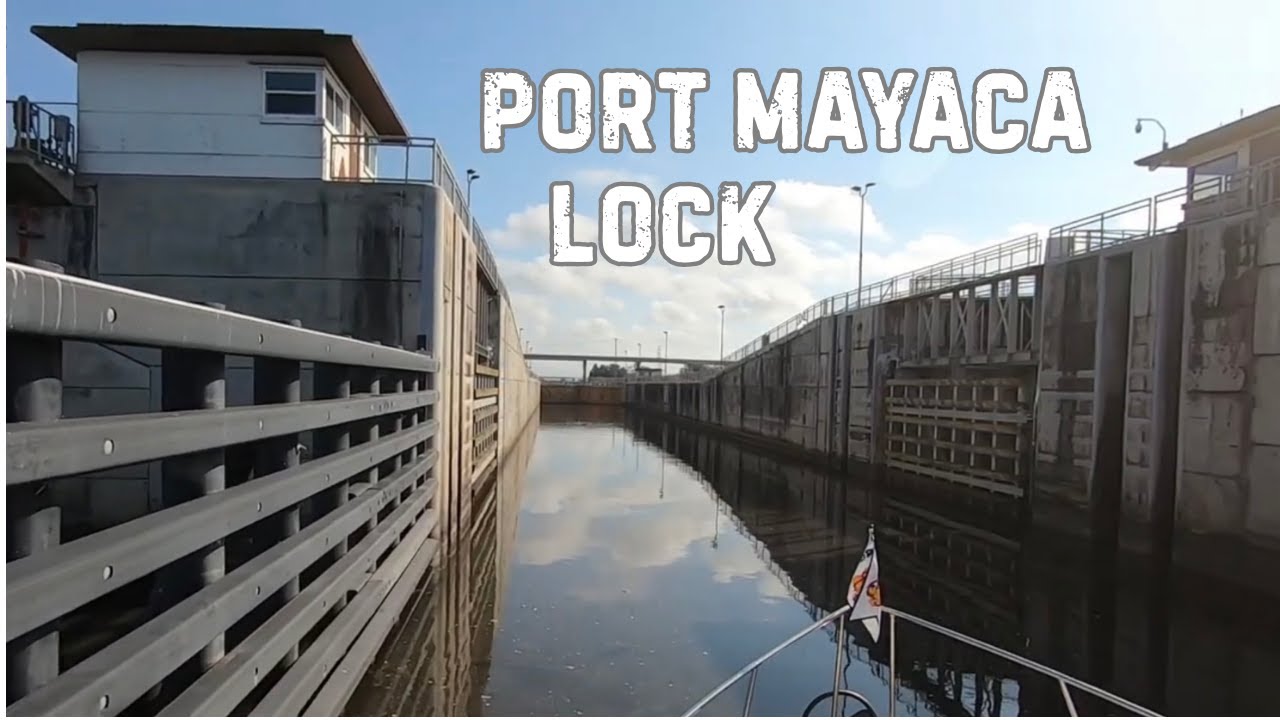 How to Lock Through the Port Mayaca Lock - YouTube