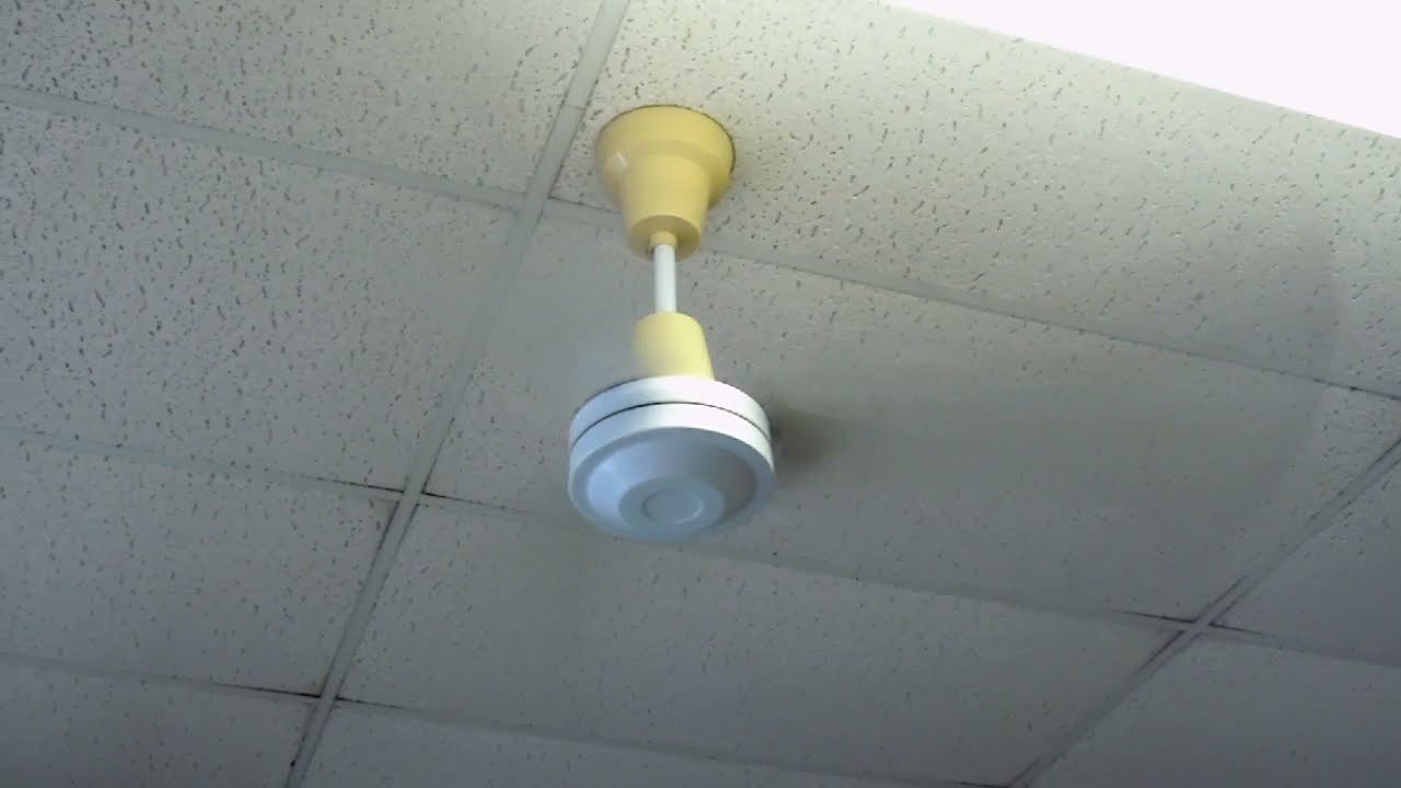 Dayton Industrial Ceiling Fans in a Laundromat - YouTube