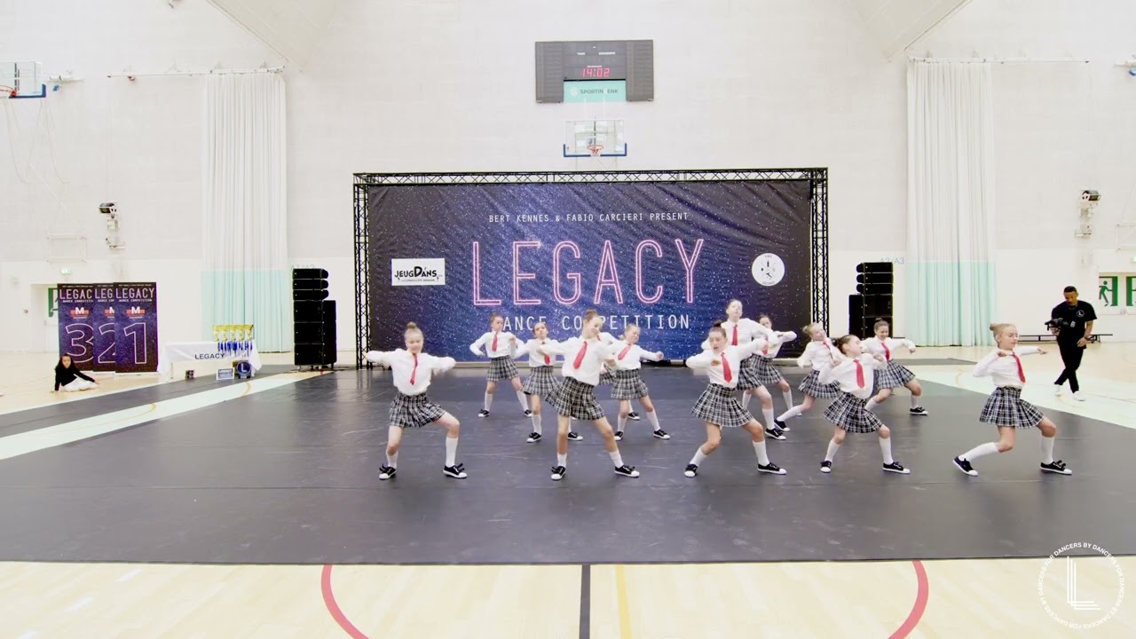 Unique | 2nd Place Teams | Legacy Dance Competition 2022 - YouTube
