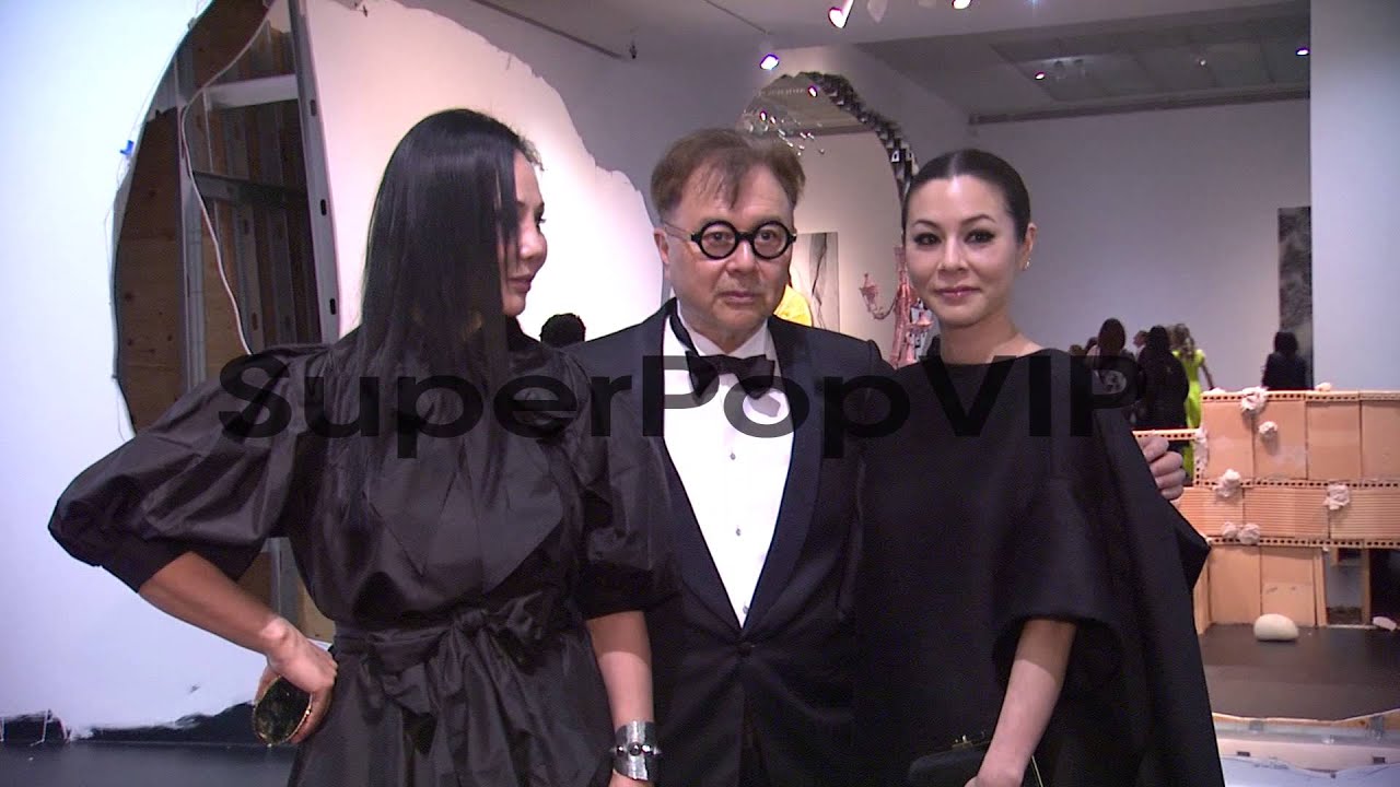 Michael Chow, Eva Chow at Yesssss! MOCA Gala 2013, Celebr... - YouTube