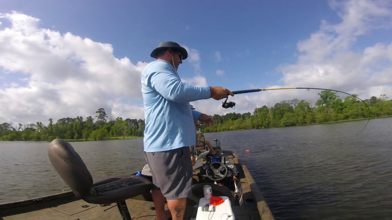 Awesome Crappie Fishing on Lake Sam Rayburn - YouTube