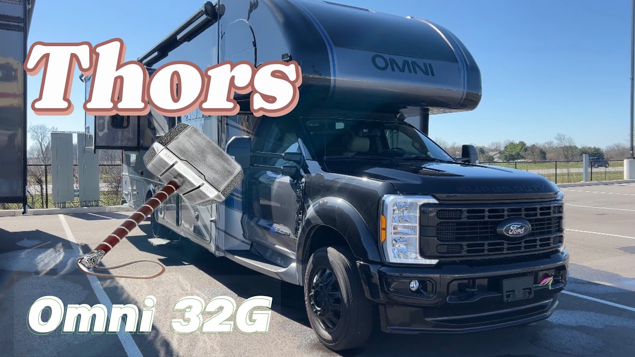 We Toured The Thor Omni, Super C or Imposter? - YouTube