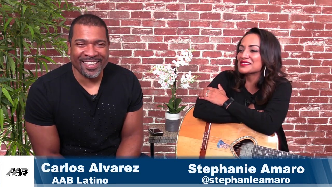 Al dia con Carlos with Stephanie Amaro - YouTube