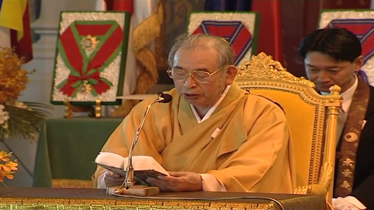 Norodom Sihamoni 03 June 2015 TVK ( PREAH SRI LOKA DHAMMIKA RAJA) - YouTube