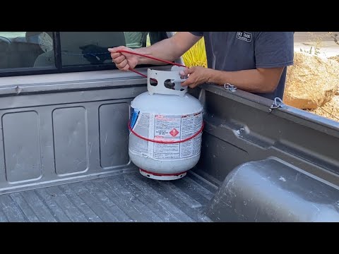 How to tie down a 20 lb propane tank. - YouTube
