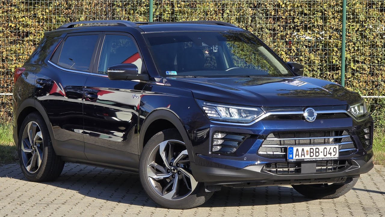 2022 SsangYong Korando C300 Premium 1.5 T-GDI 163 A6 Dandy Blue - YouTube