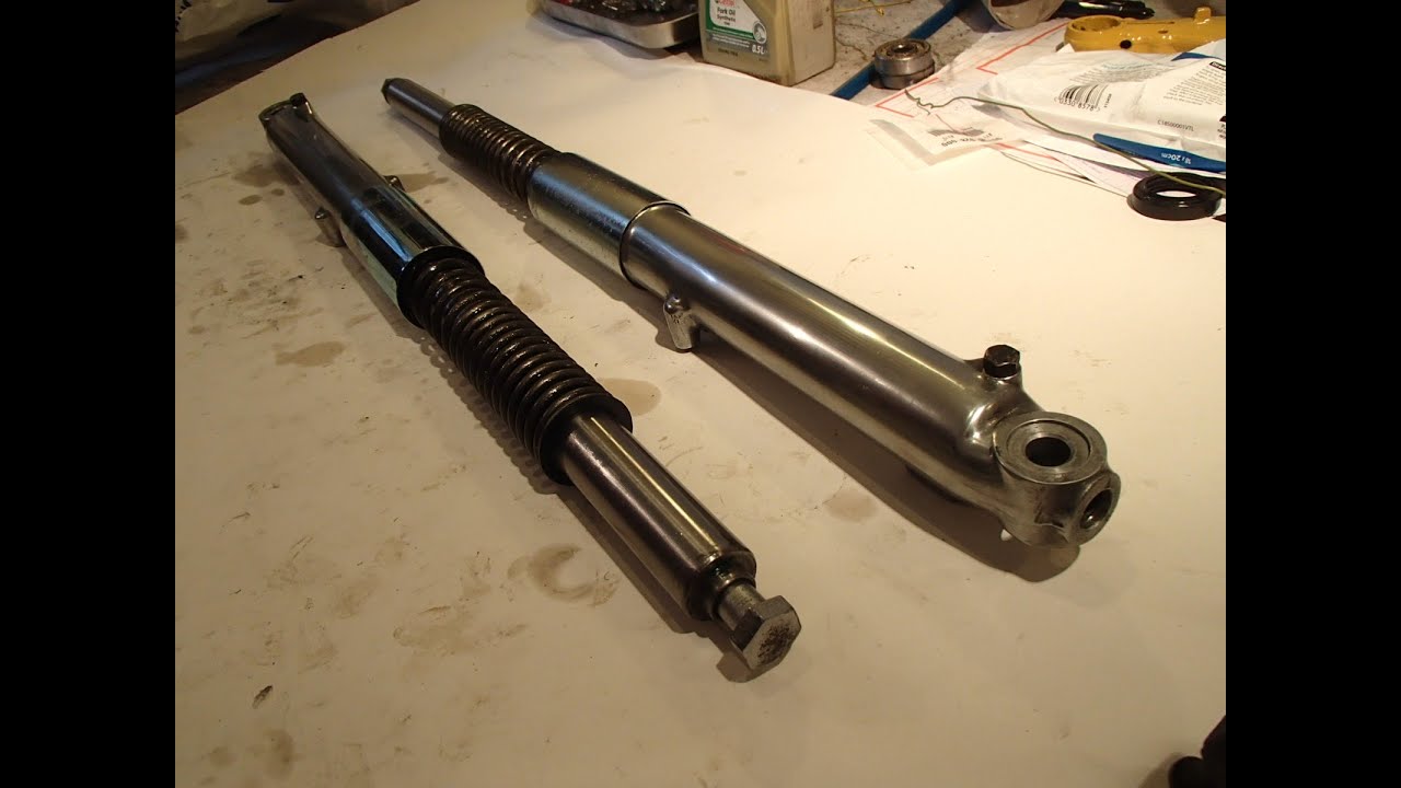 Honda cb125s restoration pt-39 fork reassembly - YouTube