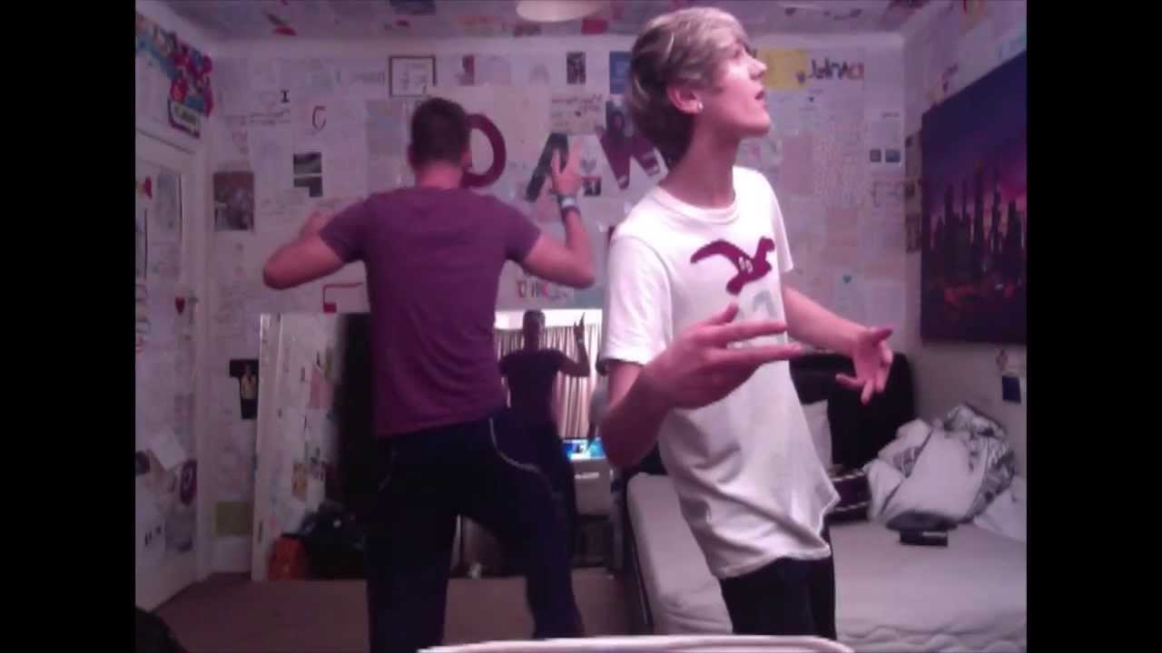 weird dance video - - YouTube