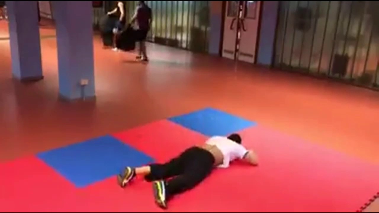Stunt martial arts training Jackie Chan style Extreme training Luciano ...