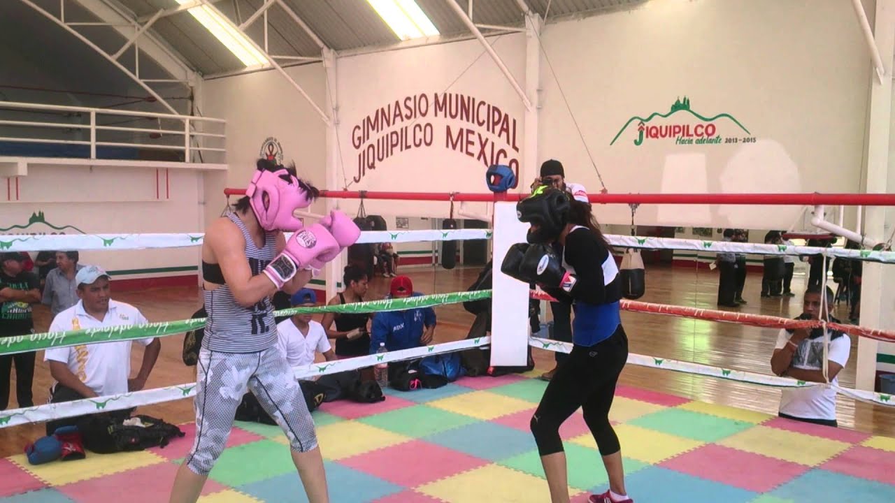 Yazmin "Rusita" Rivas hace gantes en Jiquipilco con Mariana Juárez ...